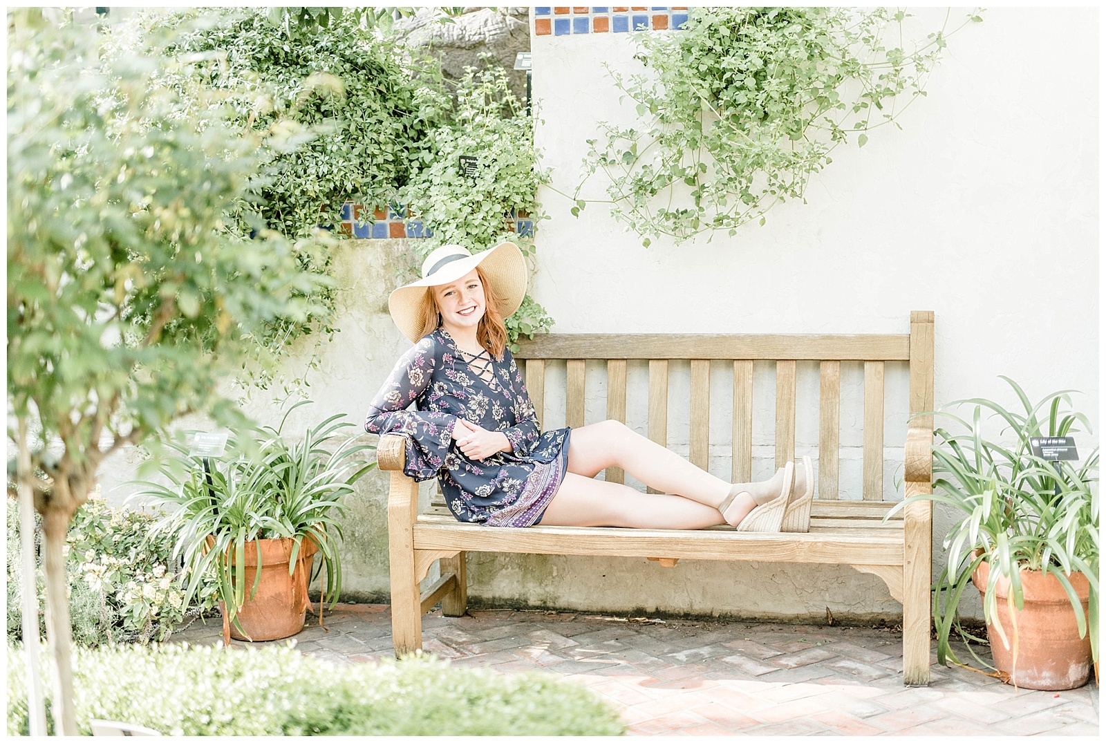 Riley Schaefer | Missouri Botanical Gardens Senior Session | blkPhotography